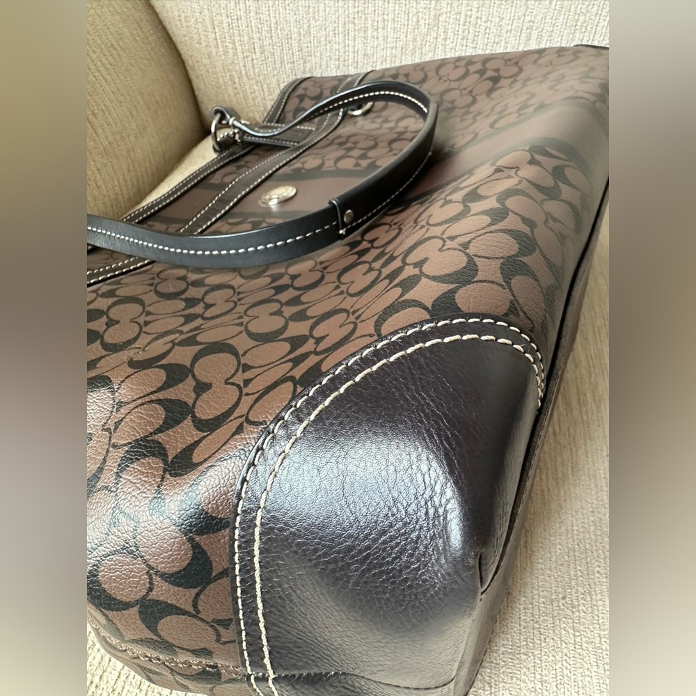 Authentic Coach Logo Genuine Leather Tote Bag Shoulde… - Gem